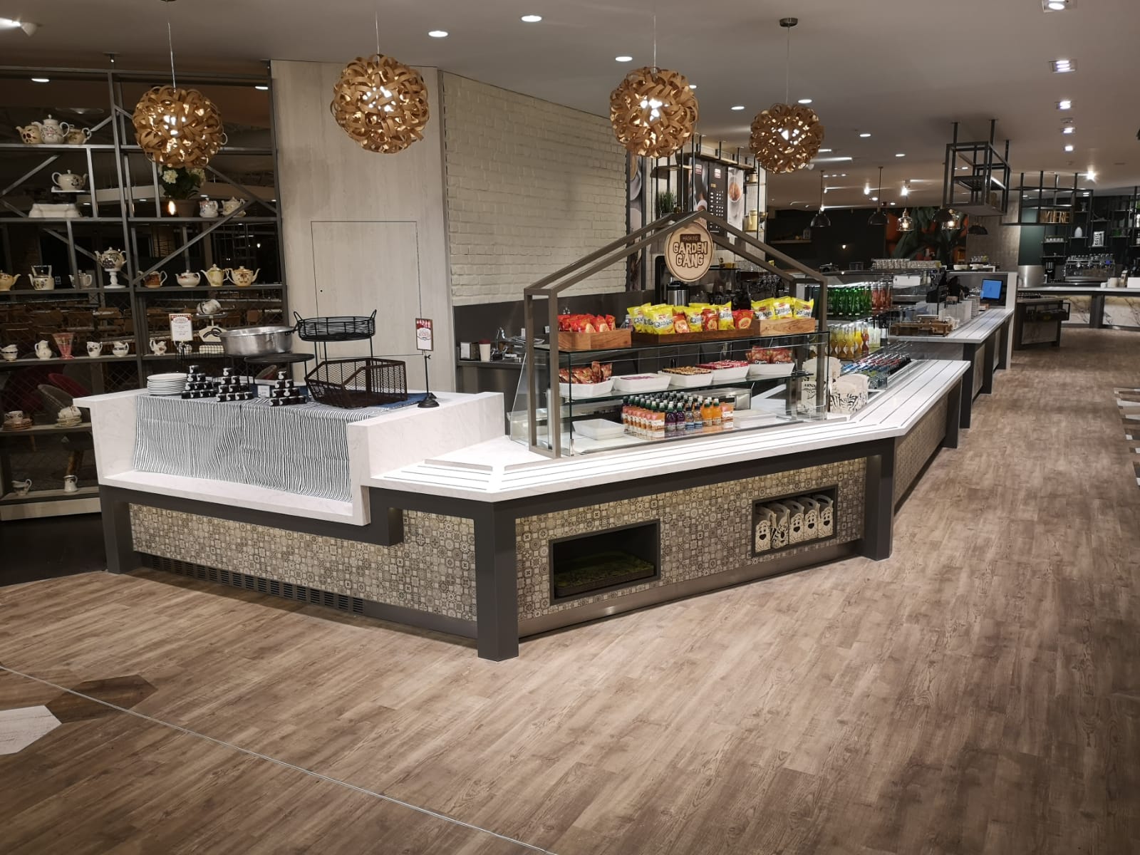 Innovative Approaches to Counter Displays | Proline