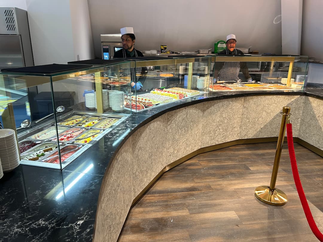 Food Counter Design: Combining Functionality with Style | Proline